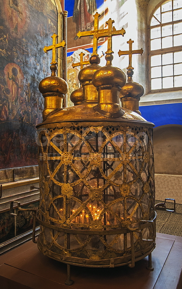Фонарь